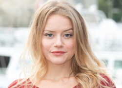 Romane Jolly - La biographie de Romane Jolly avec Voici.fr