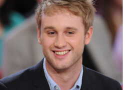 Nicolas Sled - La biographie de Nicolas Sled avec Voici.fr