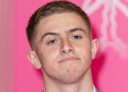 Michou Youtubeur - La biographie de Michou Youtubeur avec Voici.fr