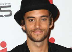 Léo Lanvin - La biographie de Léo Lanvin avec Voici.fr