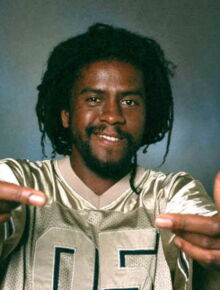 Tonton David - La biographie de Tonton David avec Voici.fr