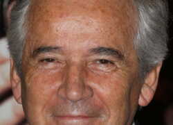 Alain Doutey - La biographie de Alain Doutey avec Voici.fr