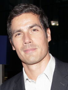 Emmanuel Macron - La biographie de Emmanuel Macron avec Voici.fr