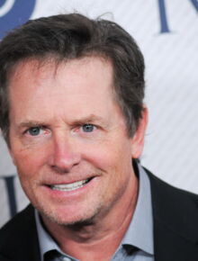 « Un raz de marée de malchance » : Michael J. Fox se confie sur sa vie avec la maladie de ...