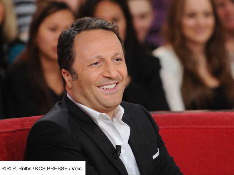 Arthur : l'animateur rend un hommage bouleversant à sa mère - Voici