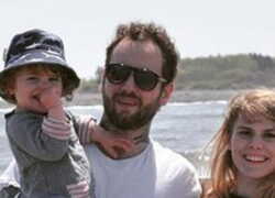 Alex Peyrat - La biographie de Alex Peyrat avec Voici.fr