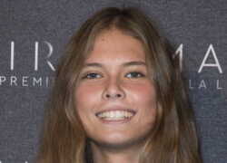 Zoé Petit - La biographie de Zoé Petit avec Voici.fr