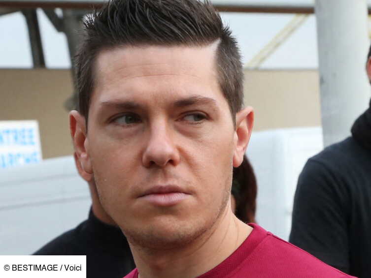 Jonathann Daval en couple ? Il aurait trouvé l’amour en prison - Voici