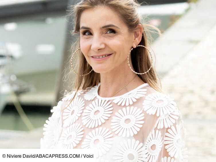 PHOTO Clotilde Courau : en mini short et cuissardes, l'actrice de 53 ...