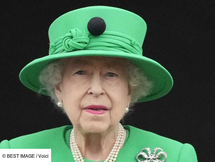 « Le gardien des secrets » : qui est Paul Whybrew le valet de la reine ...