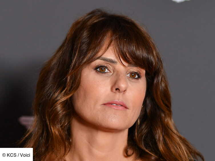 Faustine Bollaert “différente” et “en décalage” : ce qu’elle a ...