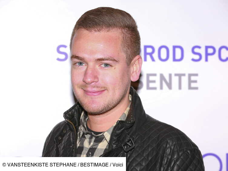 « Il essayait de me draguer » : Jeremstar raconte sa conversation improbable avec l'arnaqueur de ...