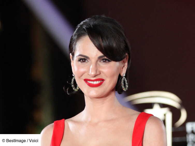 Miss France : que devient Laetitia Bléger, Miss France 2004, destituée ...