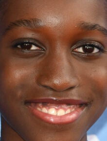 Oumy Bruni Garrel - La biographie de Oumy Bruni Garrel avec Voici.fr