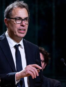 Dominik Moll - La biographie de Dominik Moll avec Voici.fr