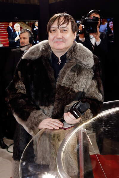 César : retour sur les looks qu’on a adorés et ceux qu’on a BEAUCOUP ...