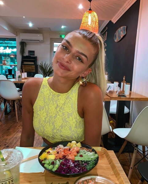 VOICI - Miss France 2020 : les photos Instagram de Lou Ruat, Miss ...