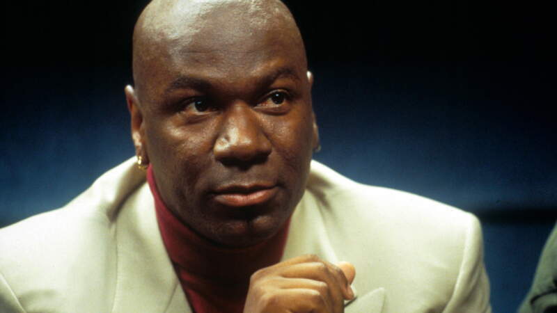 VOICI - Pulp Fiction : que deviennent les acteurs du film culte, 27 ans ...