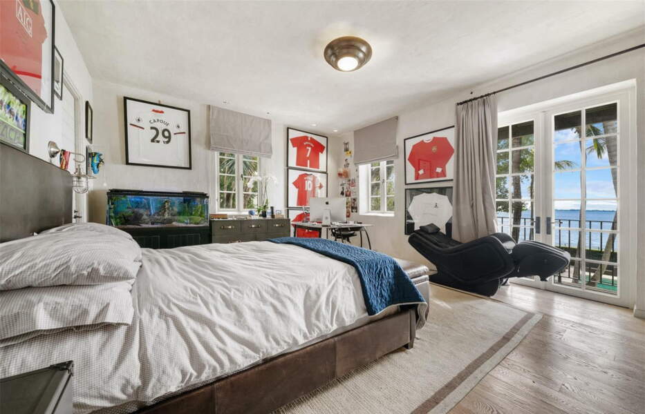 Phil Collins : découvrez sa sublime propriété de Miami Beach mise en ...