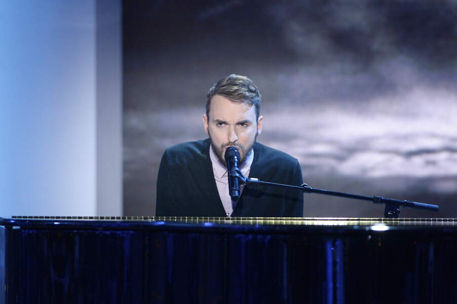 Christophe Willem : découvrez son évolution physique depuis Nouvelle ...