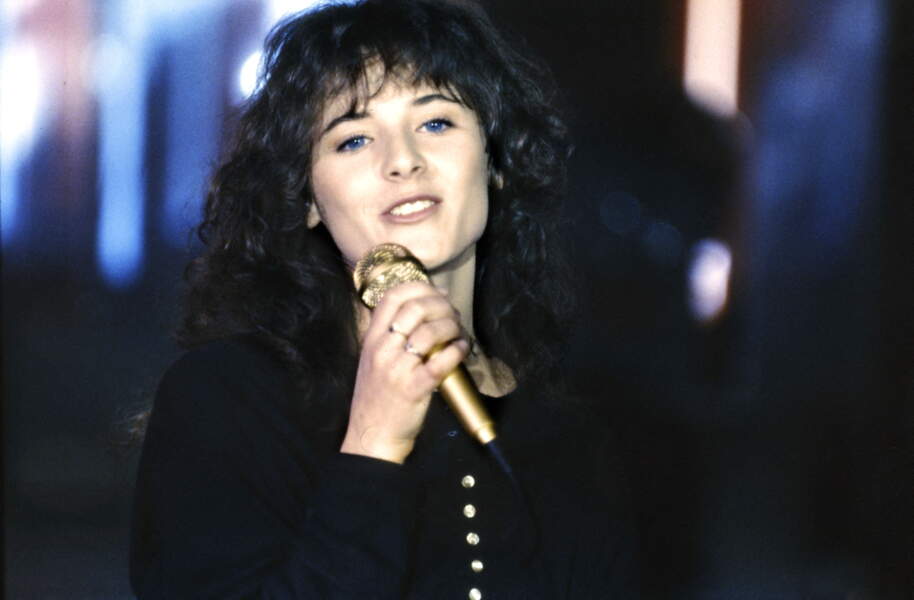 Elsa Lunghini : de sa carrière de chanteuse à son rôle dans ITC ...