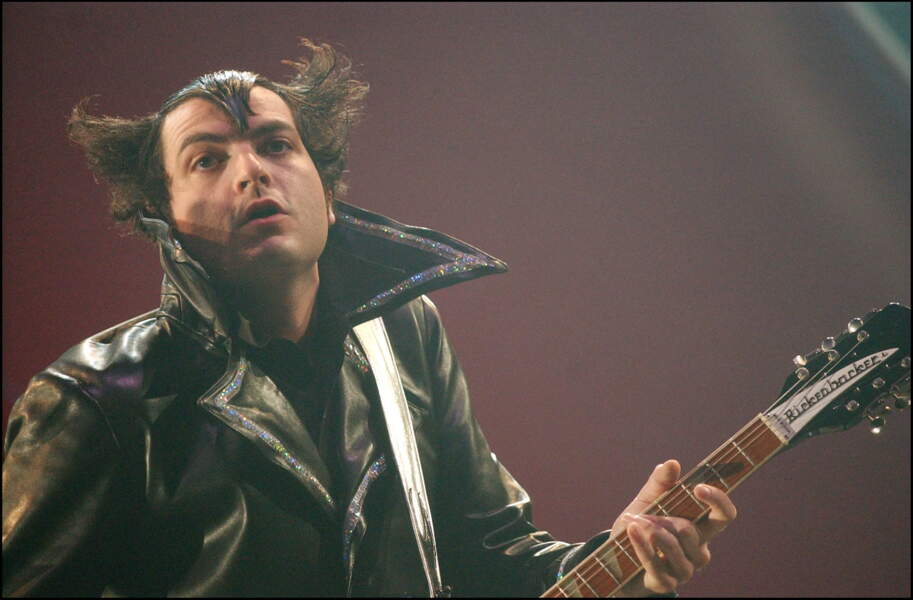 La carrière en images du chanteur Matthieu Chedid, dit -M- - Voici