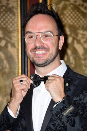 Découvrez la carrière en images de Jarry - Voici