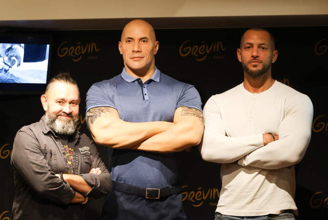 Dwayne Johnson réagit à sa statue de cire ratée, il exige des retouches ...
