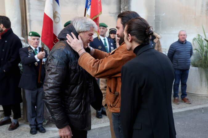 Obsèques de Guy Marchand : ses enfants Jules et Ludivine émus avec leur ...