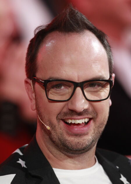 Découvrez la carrière en images de Jarry - Voici