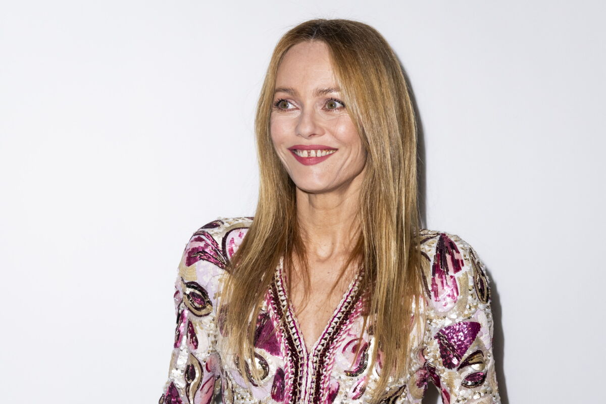 Vanessa Paradis, Angèle, Penelope Cruz... Les stars au défilé Chanel à ...